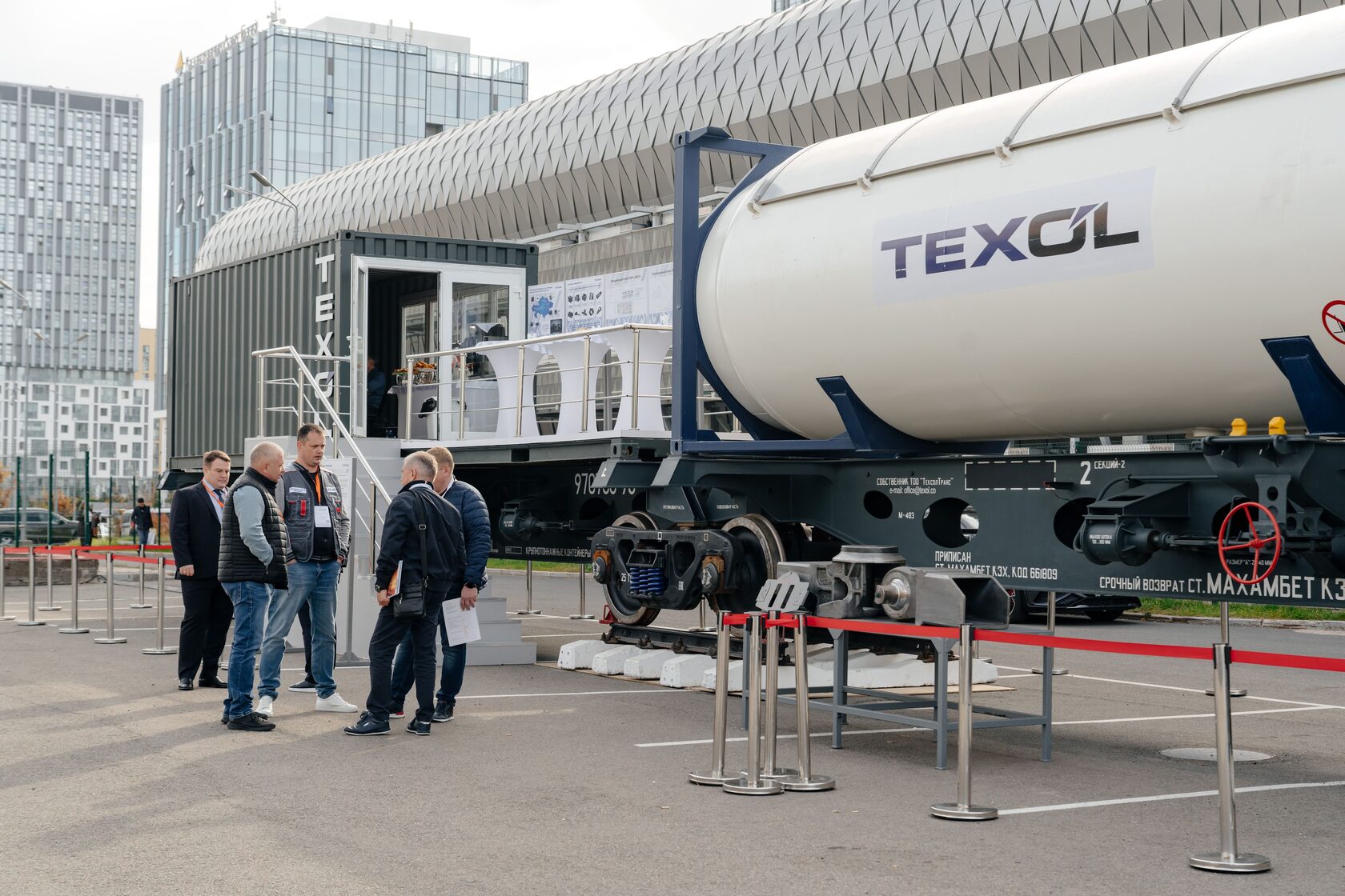 TEXOL ответил на обвинения о дискриминации по языковому и религиозному признакам